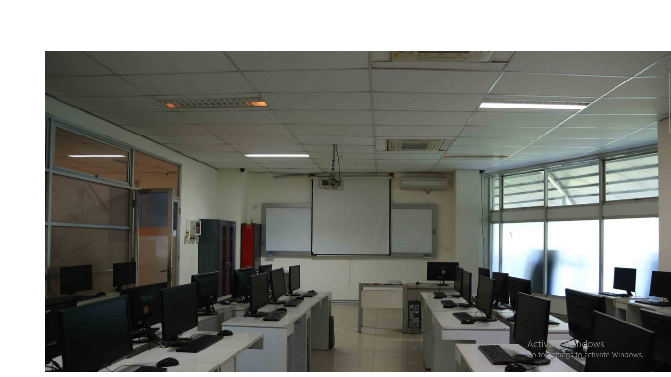 Laboratorium Praktikum | Digital Creative Multimedia